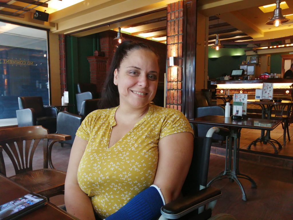 Anđela Mitić devojka koja je u svojoj humanoj misiji ujedinila Vranje ...