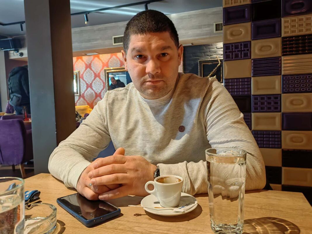 MILOŠ IZ VRANJA PRVA BEBA IZ EPRUVETE U JUGOSLAVIJI: Ćerka kao ...