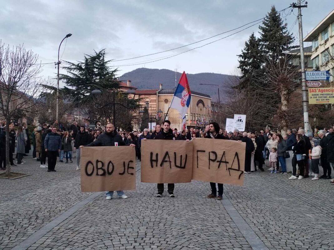 NAJMASOVNIJI PROTEST DO SADA: Vranjanci na Dan grada poslali podršku ...
